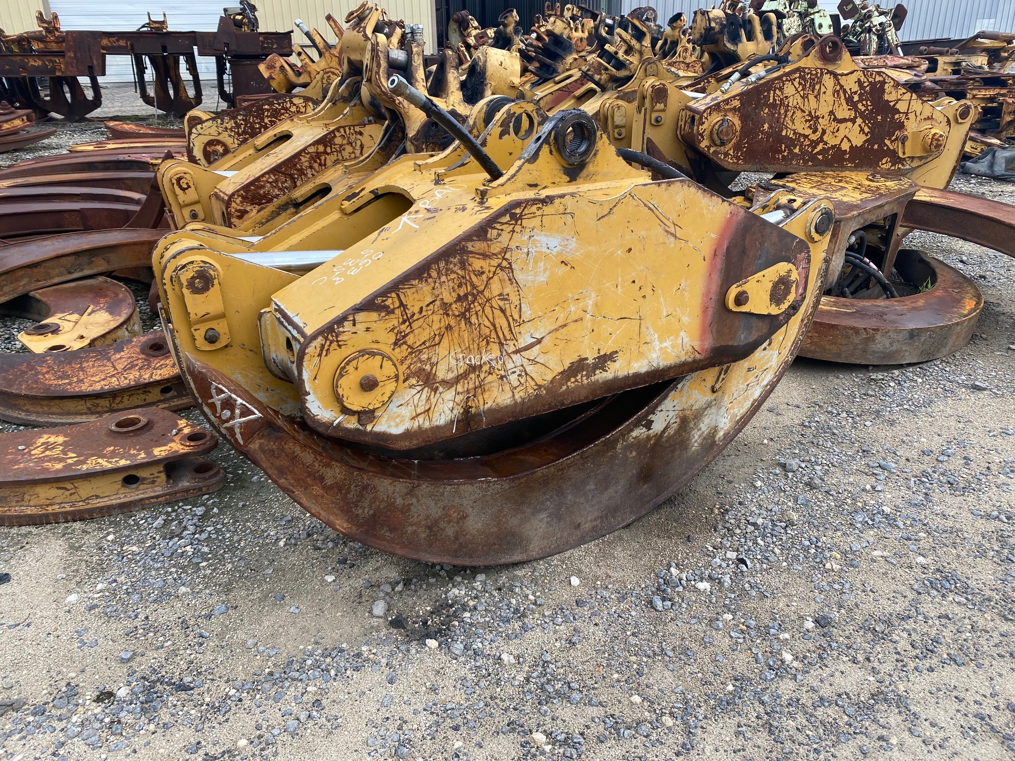 Cat Grapple 2761934 - W&W Truck and Tractor Inc.